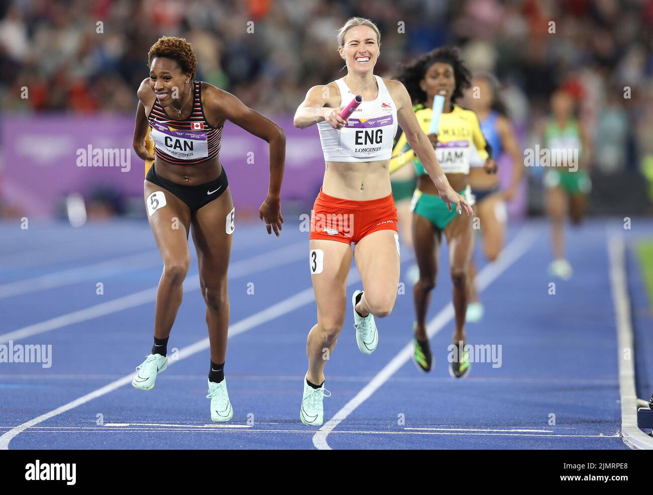 Birmingham, UK. 7th Aug, 2022. Jessie Knight of Team England crosses ...