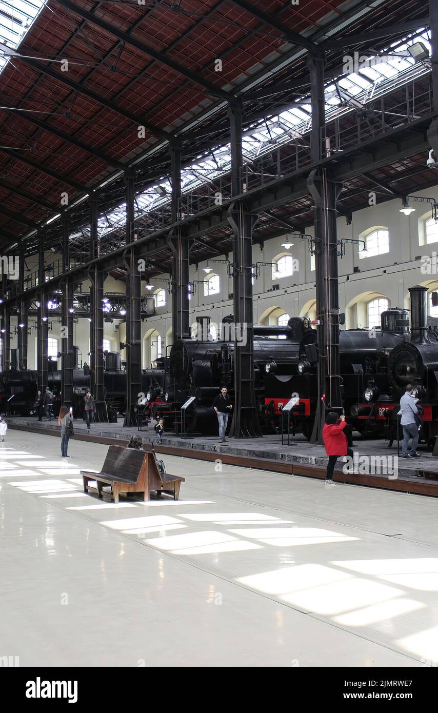 The National Railway Museum of Pietrarsa reconstructs the Italian ...