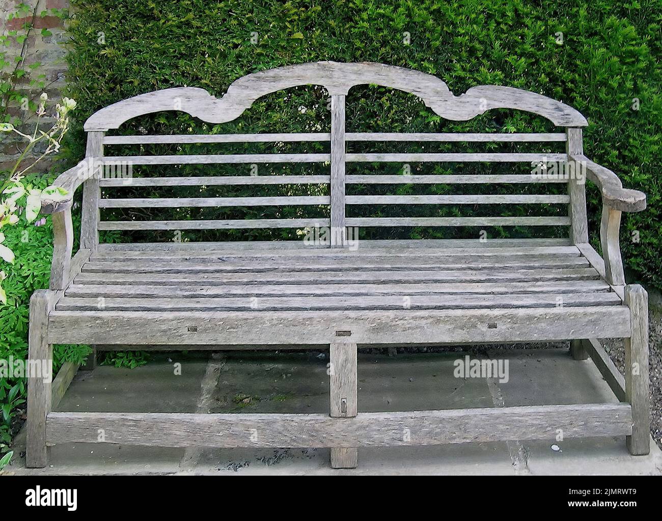 The Elizabethan tower at Sissinghurst in summer, one of the most famous ...
