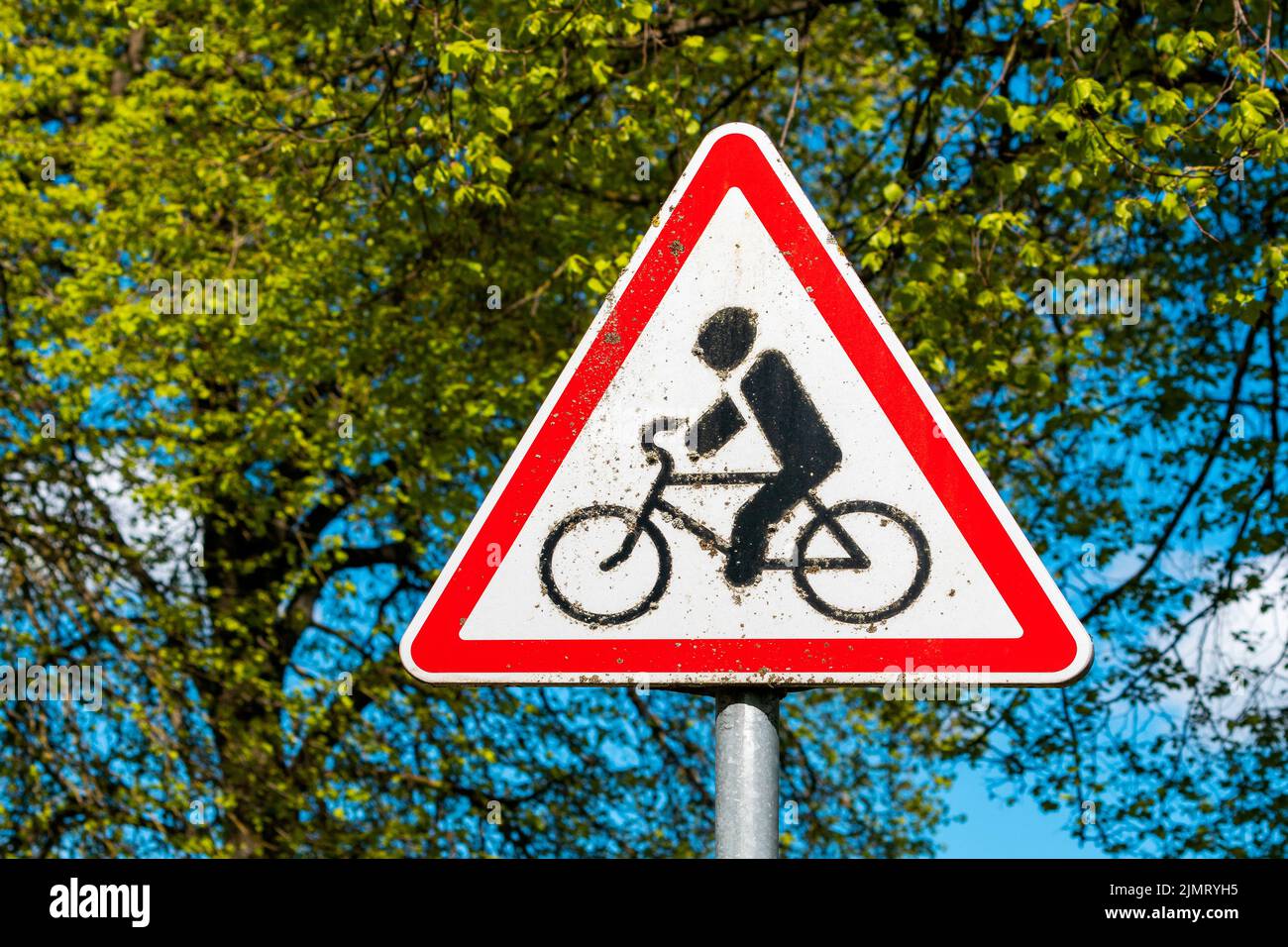 Bicycle traffic sign close-up Stock Photo - Alamy