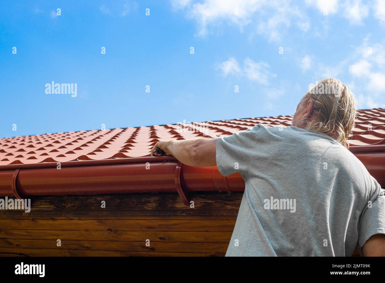 Garbage chute cleaning hi-res stock photography and images - Alamy