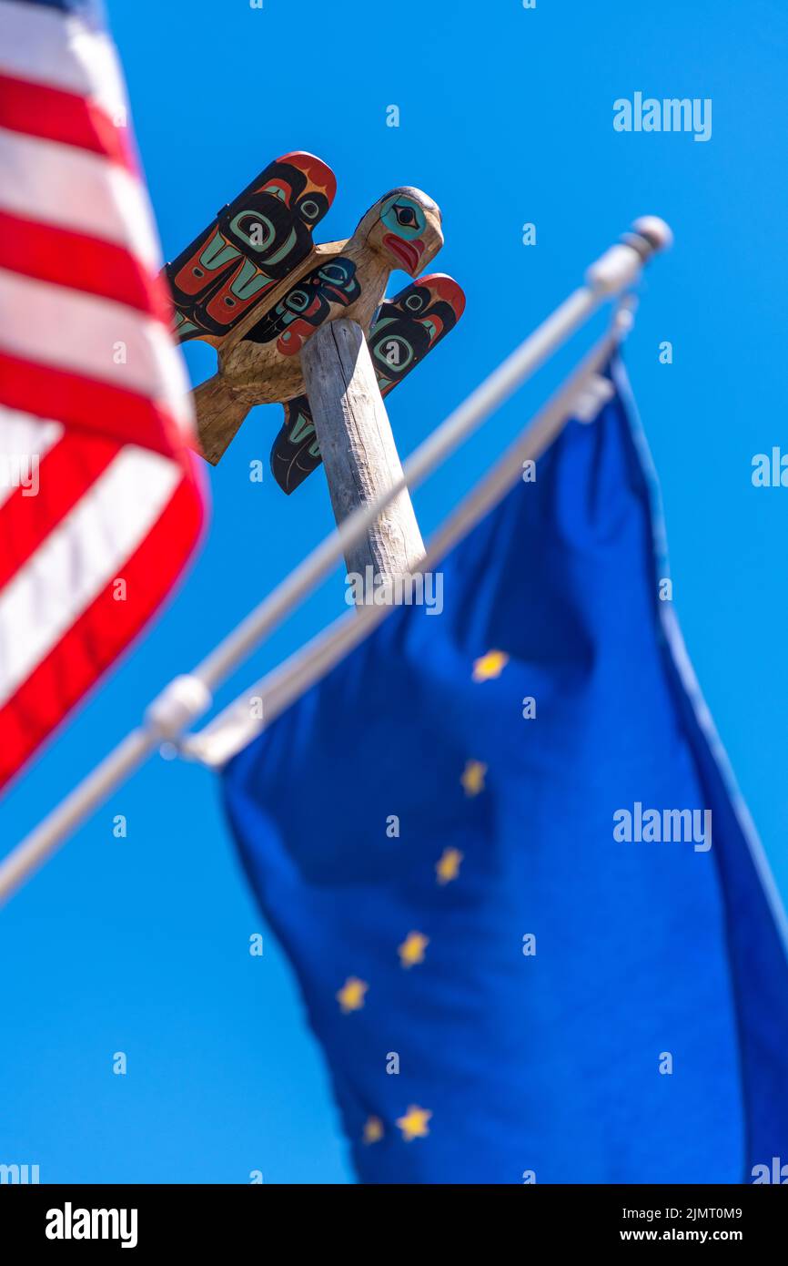 Northwest territory native american hi-res stock photography and images ...