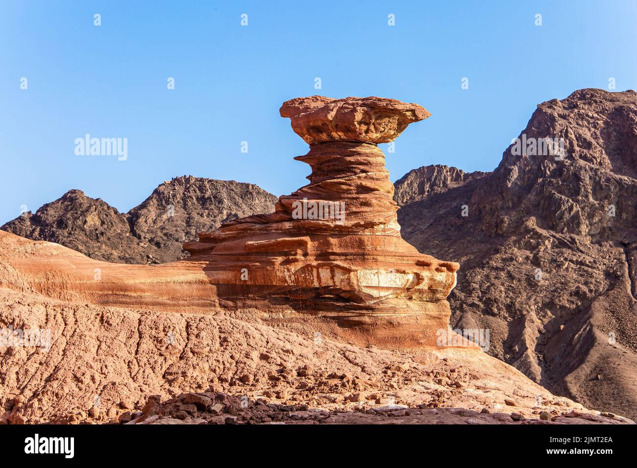 Desert red sun hot hi-res stock photography and images - Alamy