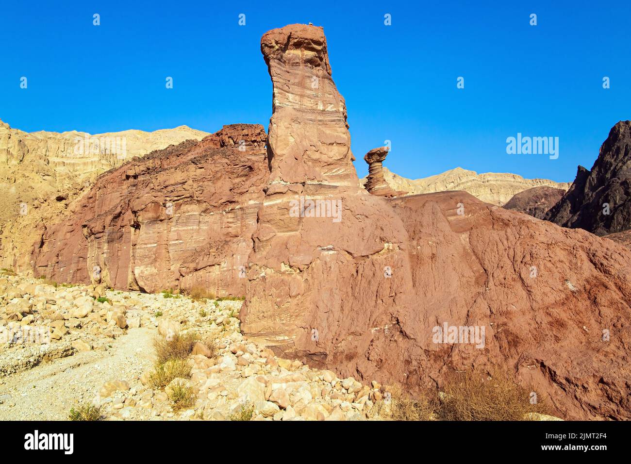 Desert landscape weathered sandstone hi-res stock photography and ...