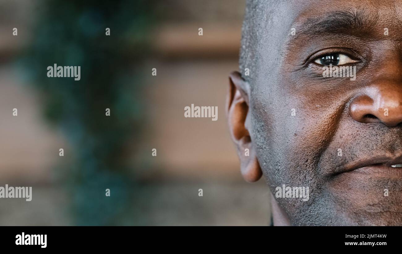 Stare grandpa hi-res stock photography and images - Alamy