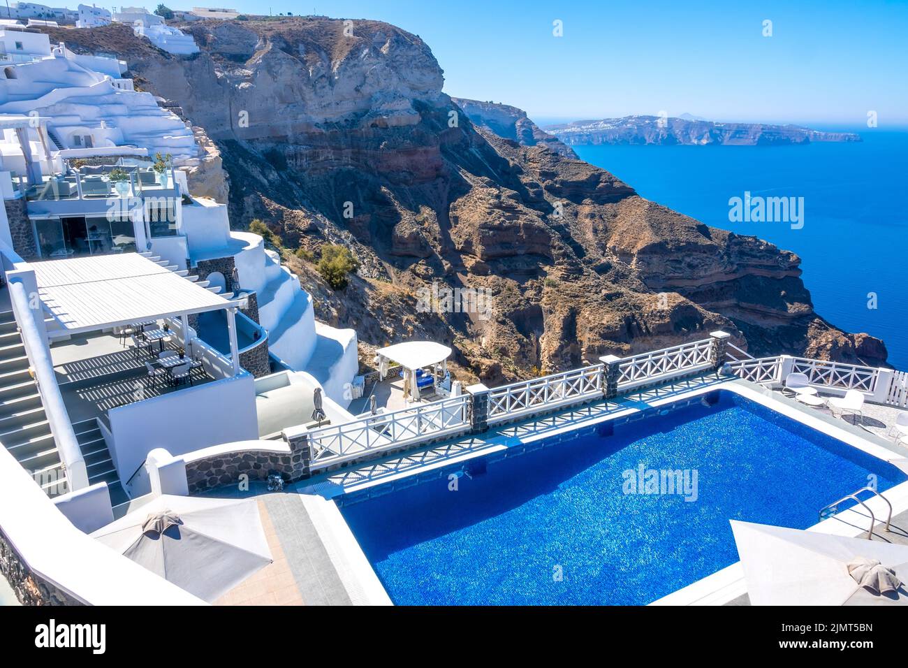Sunny day in the pool hi-res stock photography and images - Alamy