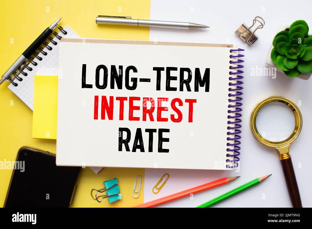 Low interest rate hi-res stock photography and images - Alamy