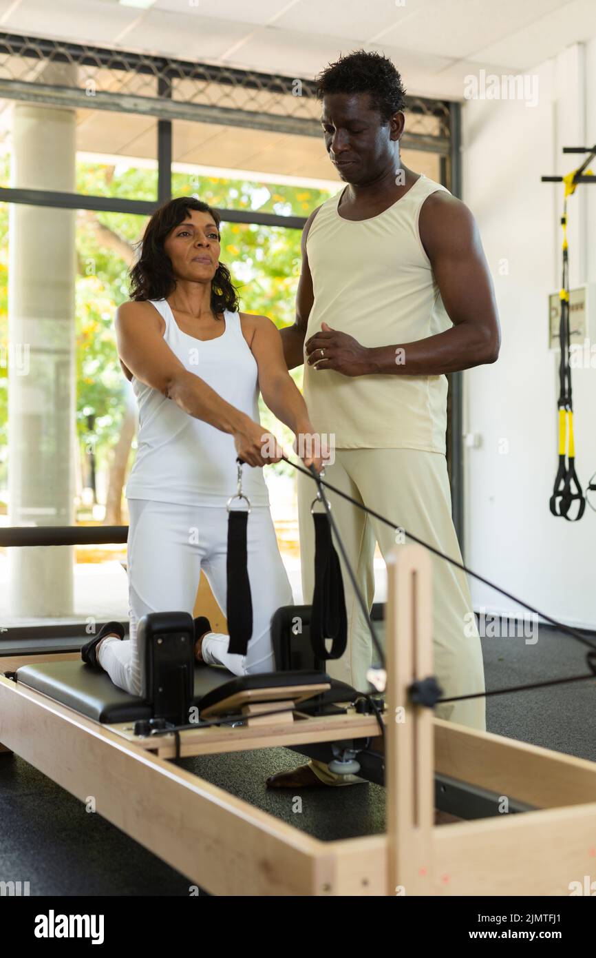 Machinesactive hi-res stock photography and images - Alamy