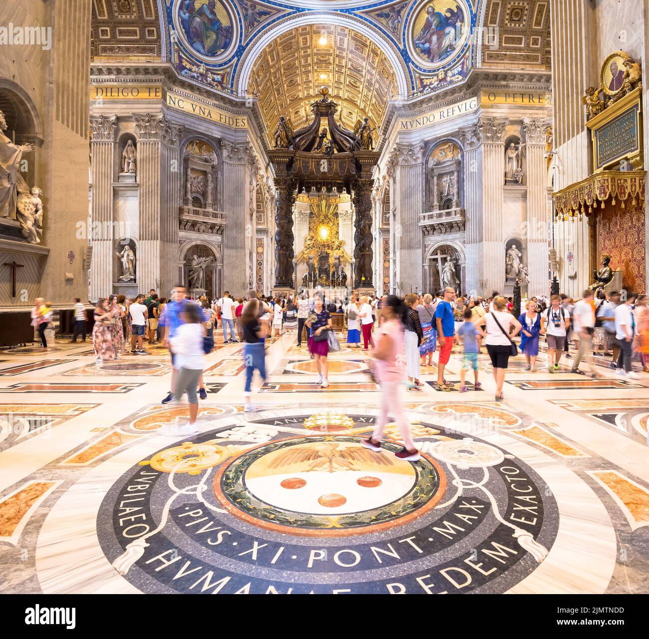 Over-tourism in Saint Peter Basilica, Vatican State Stock Photo - Alamy