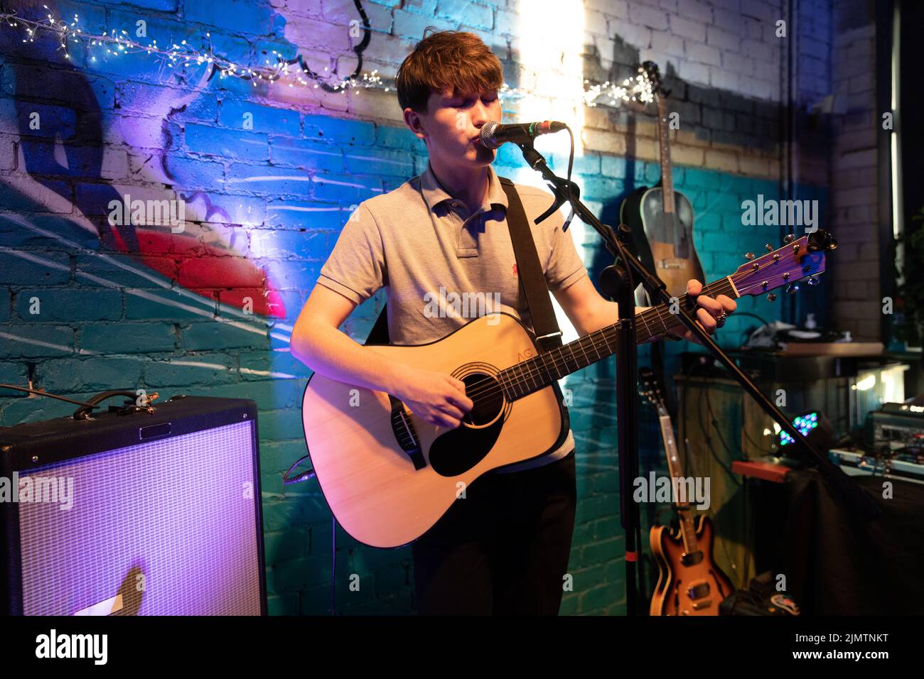 Tynemouth, UK - singer Andrew Cushin opens for Peter Doherty at Surf ...