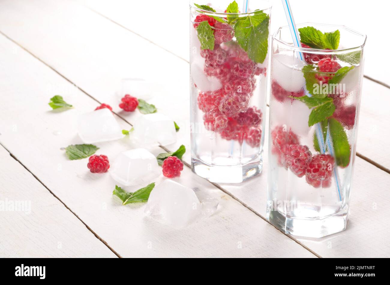 Ice fruit hi-res stock photography and images - Alamy