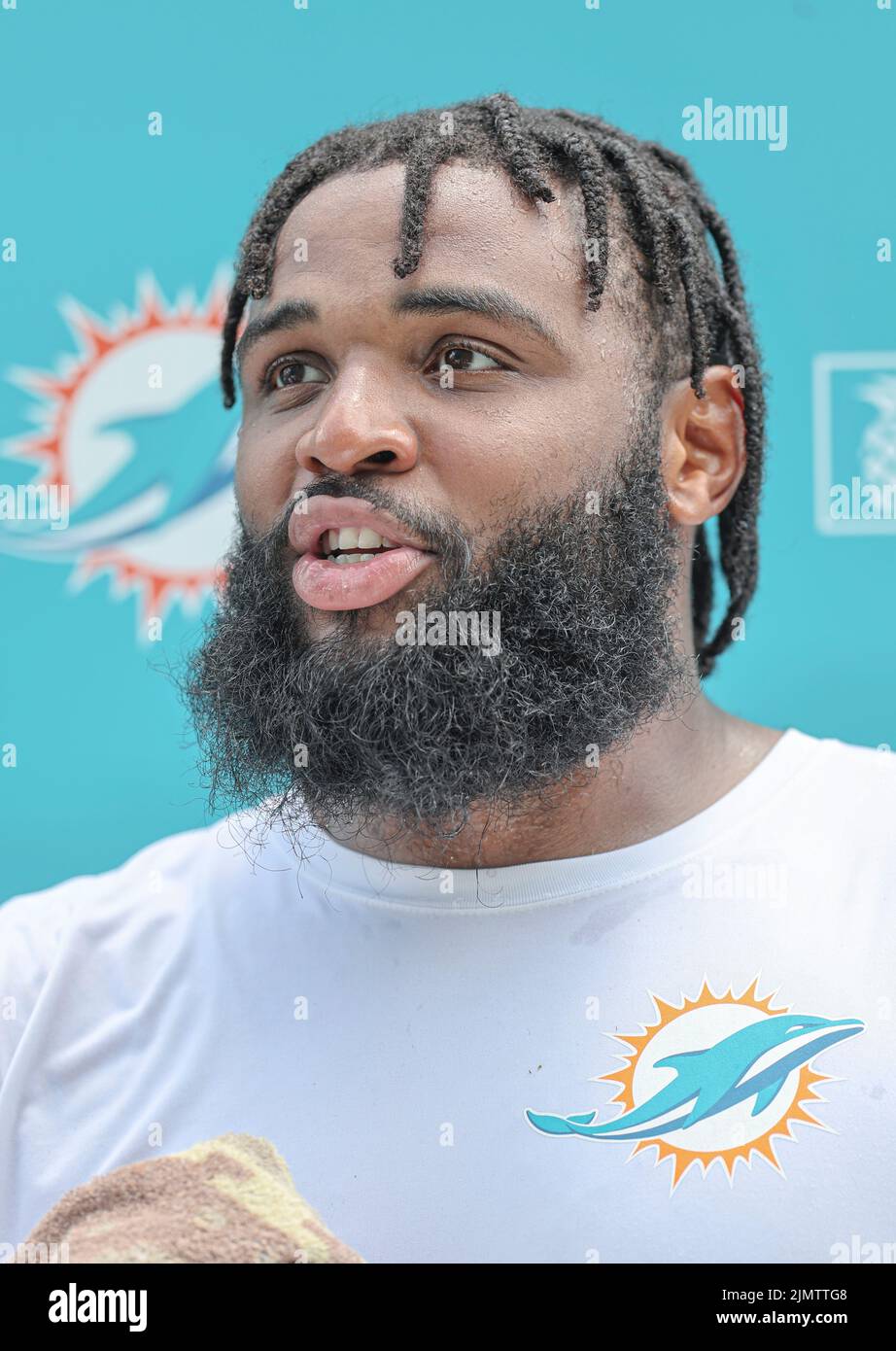 Miami. FL USA; Defensive tackle Christian Wilkins (94), who wore the ...