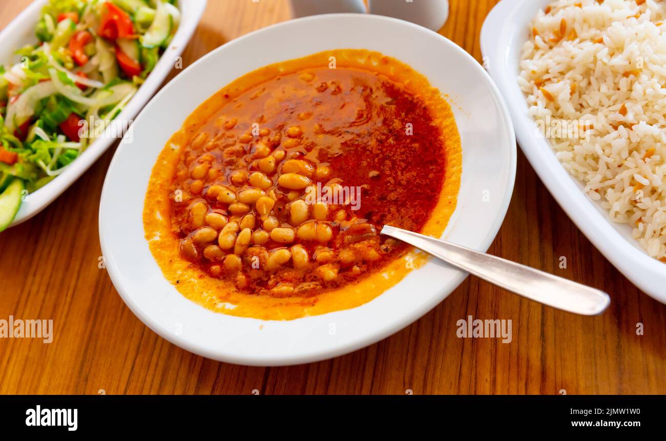 The national dish of Turkish cuisine Kuru Fasulye Stock Photo - Alamy