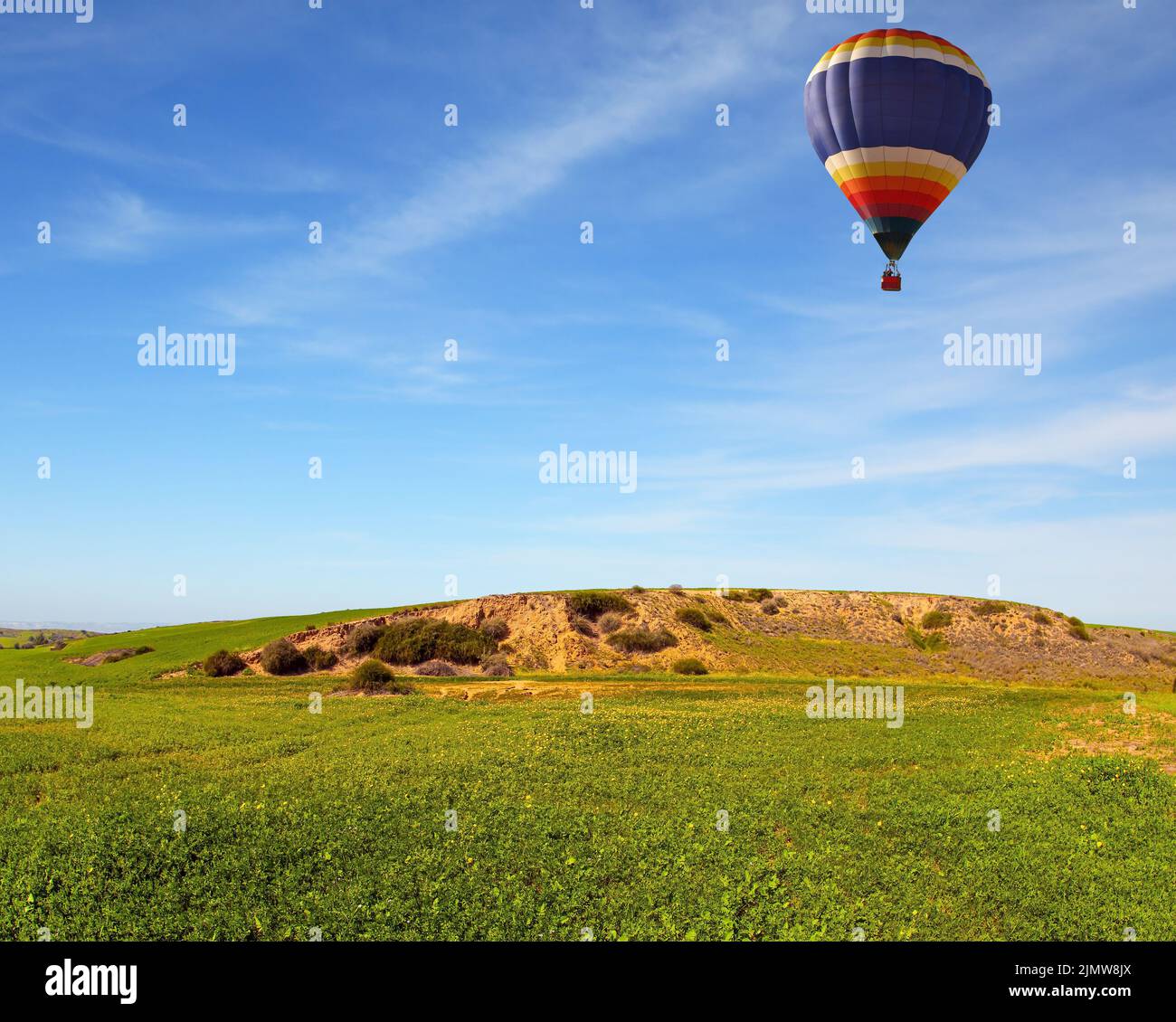 Spring freedom hi-res stock photography and images - Alamy