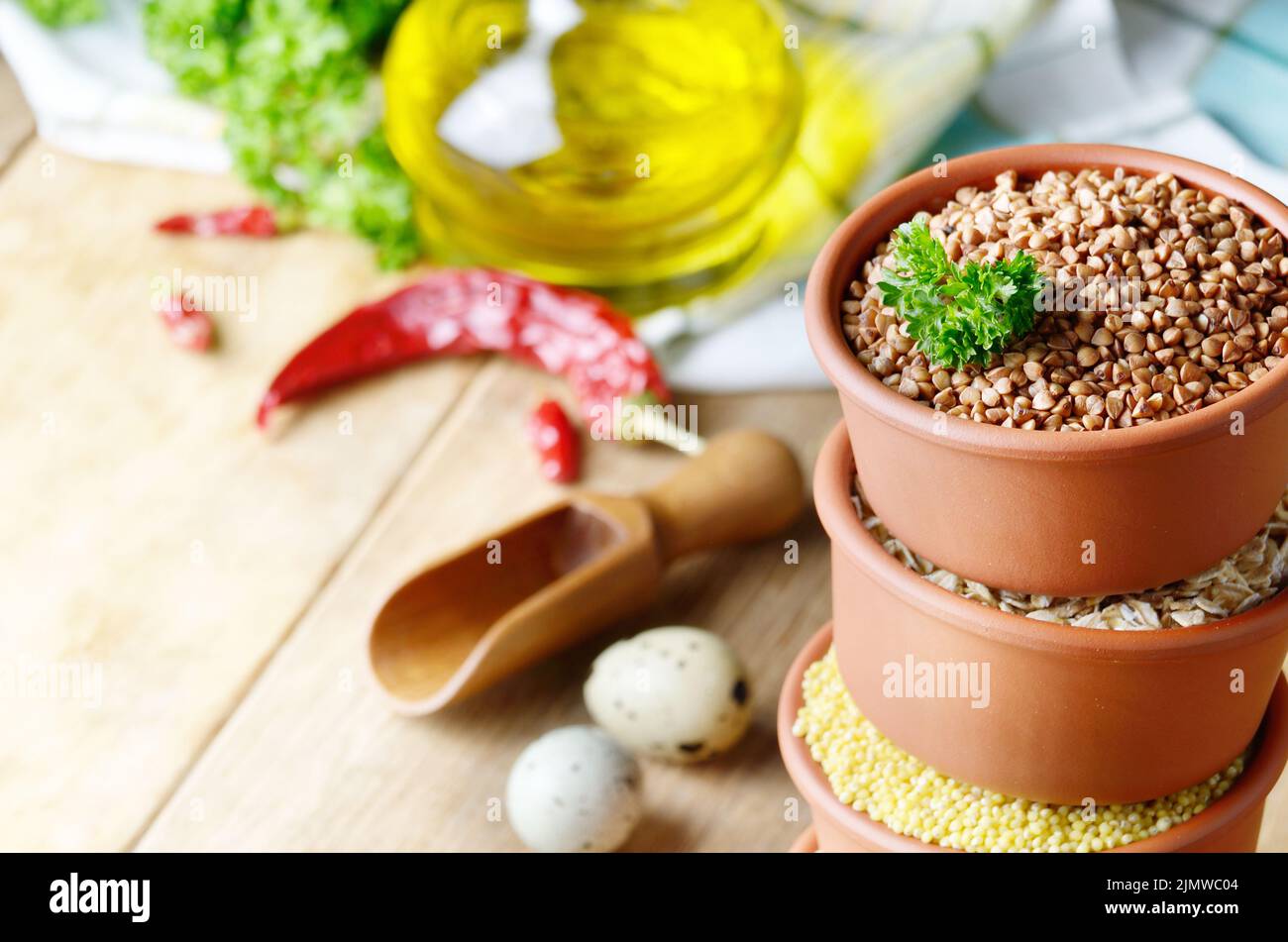 Oil grains hi-res stock photography and images - Alamy