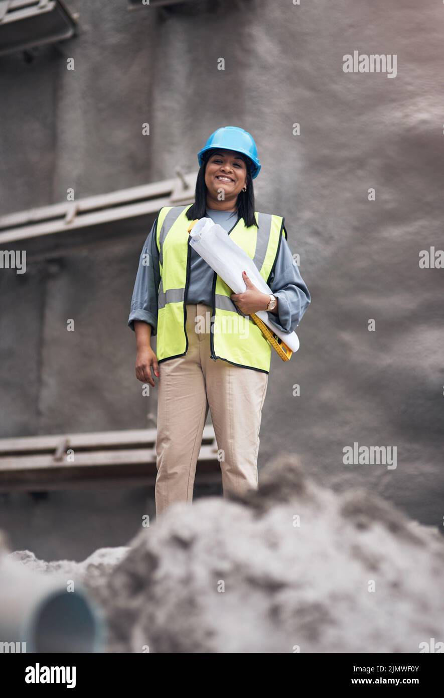 Running her site professionally. Cropped portrait of an attractive ...