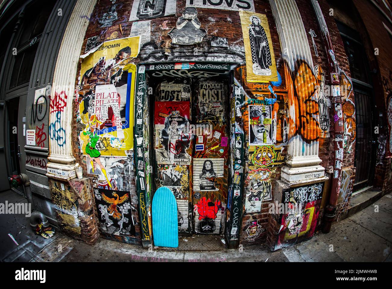 The wall of graffiti (Manhattan Stock Photo - Alamy