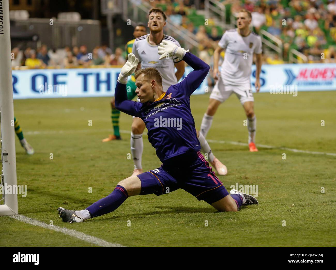 St. Petersburg, FL: Detroit City goalkeeper Nate Steinwascher (1 ...