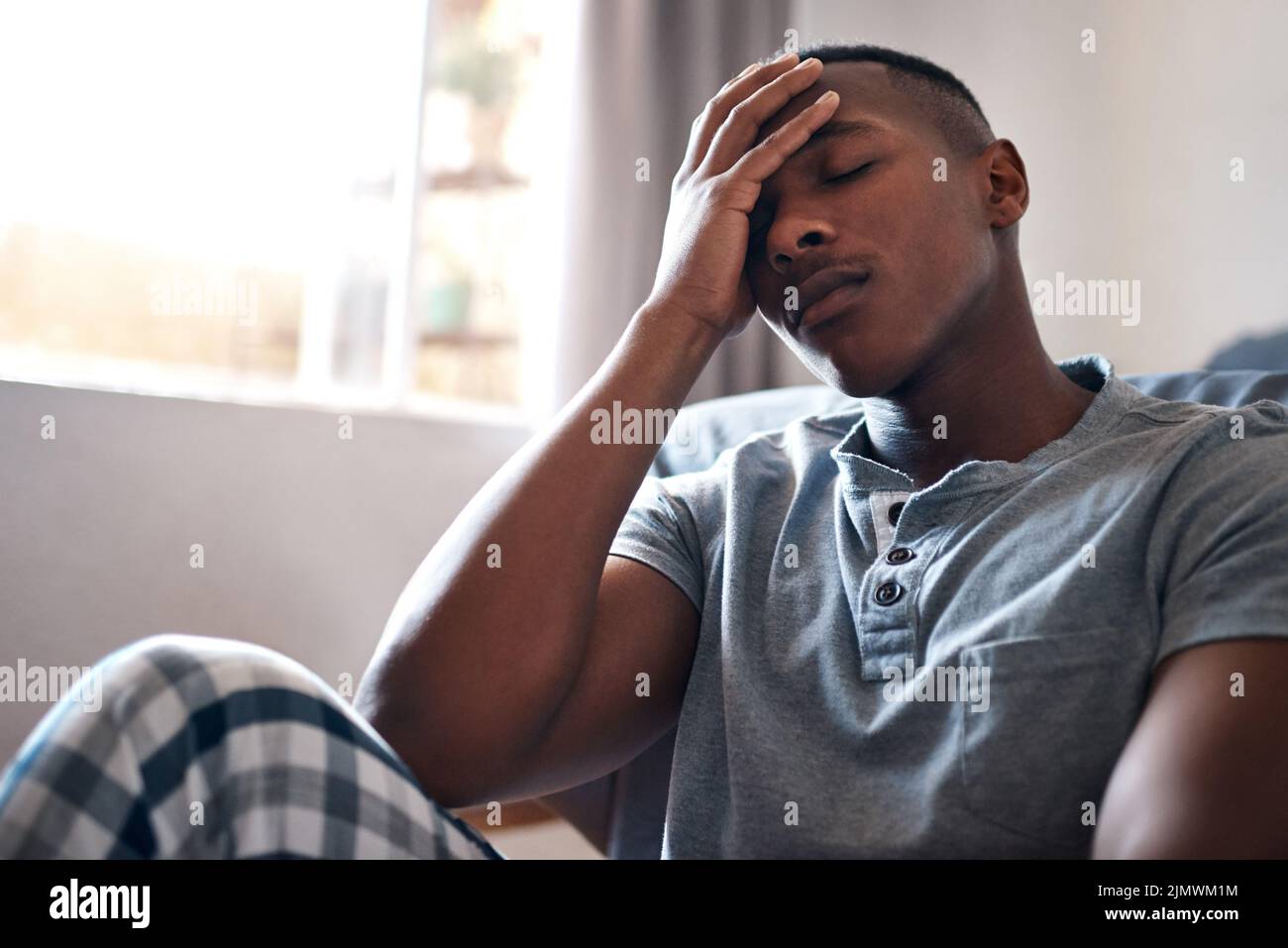 African bed sitting pain hi-res stock photography and images - Alamy
