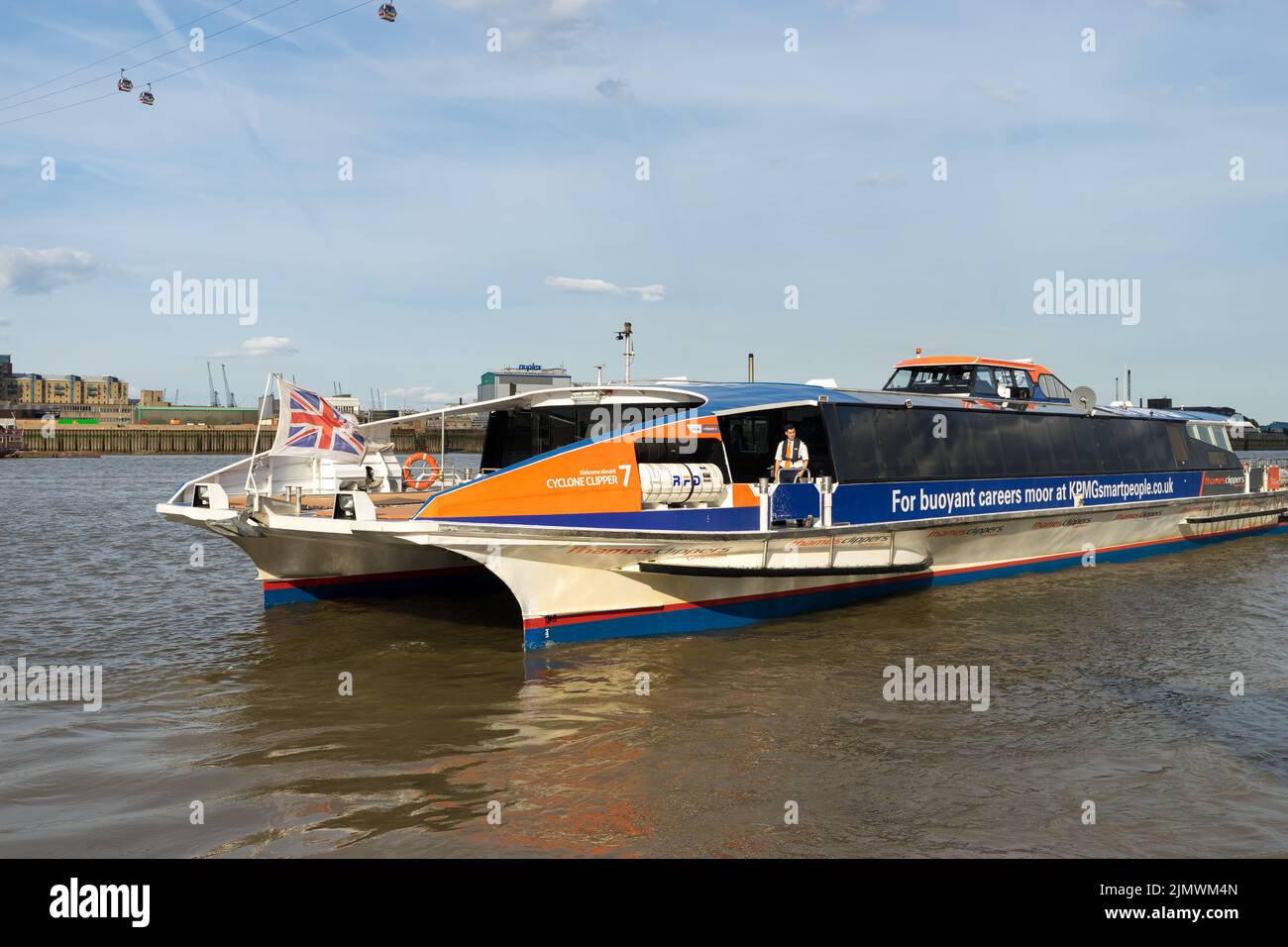 Riverbus london hi-res stock photography and images - Alamy