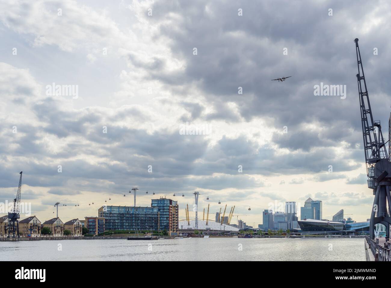 View of the O2 building and the London cable car Stock Photo - Alamy