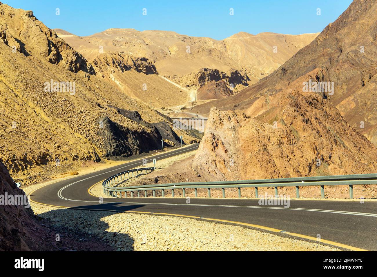 Israel. Scenic winding road Stock Photo - Alamy