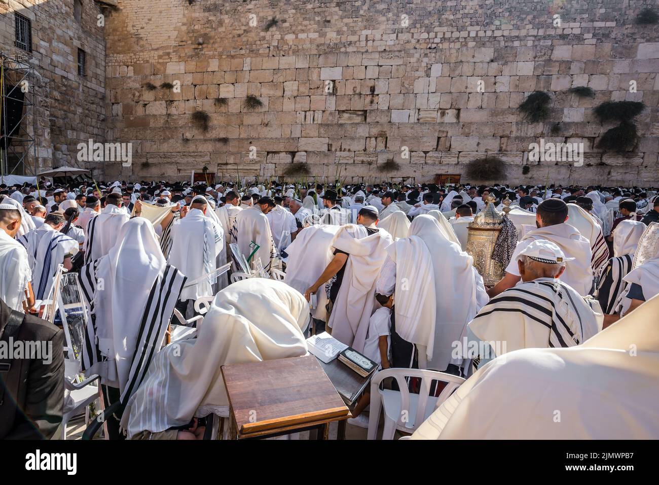 Blessing of the Cohen in Passover Stock Photo - Alamy