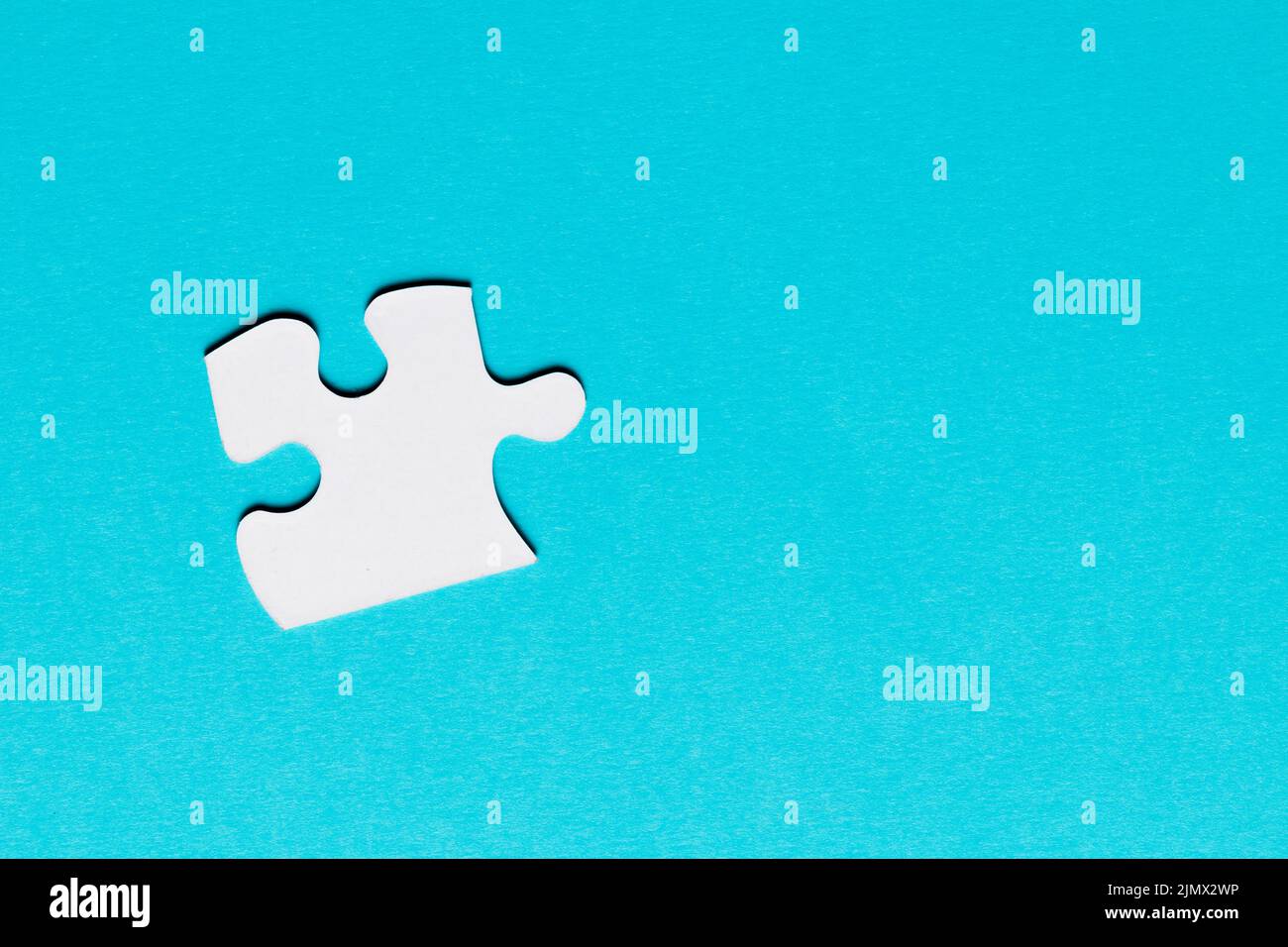 White blue puzzle hi-res stock photography and images - Alamy