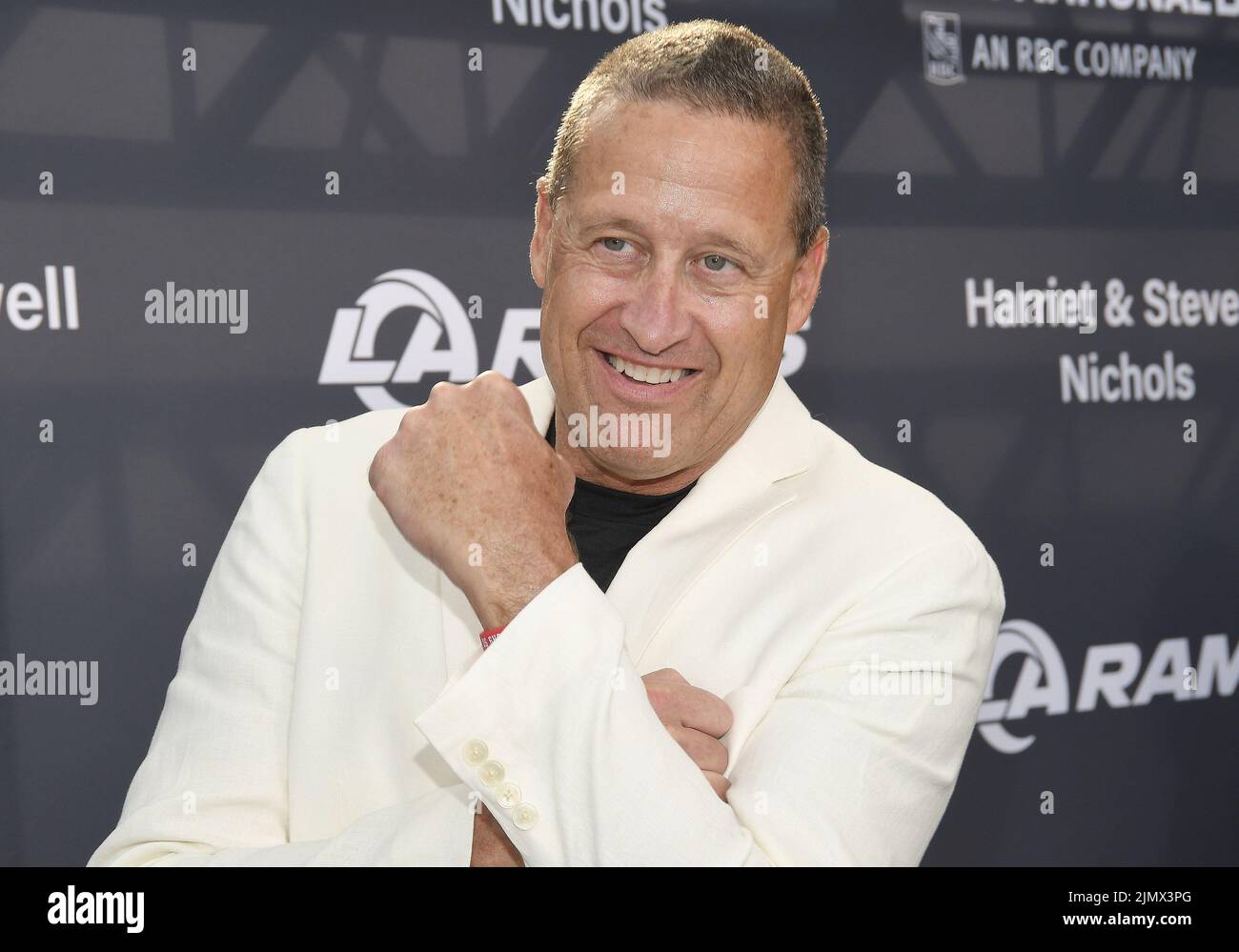 Los Angeles, USA. 07th Aug, 2022. Jim Everett arrives at the Cedars ...