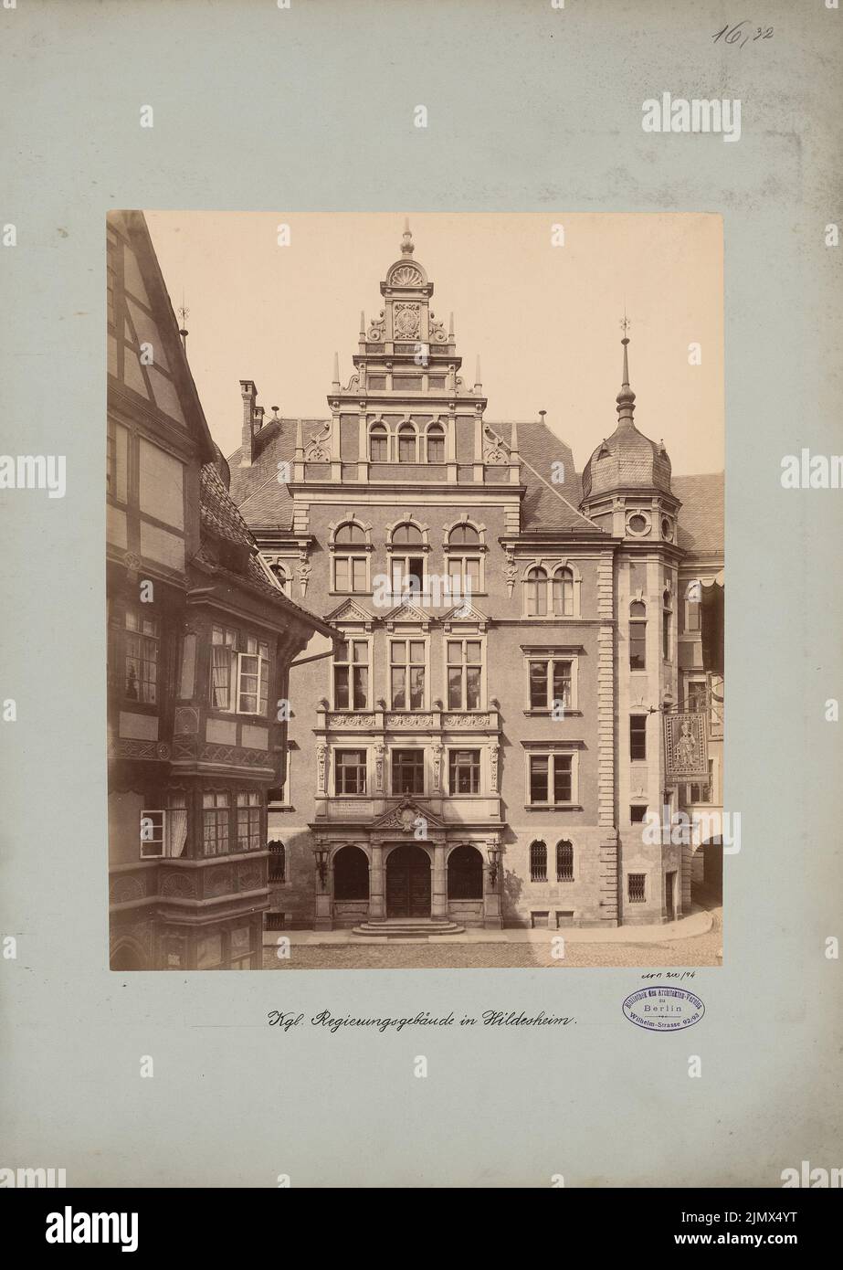 1895 building hi-res stock photography and images - Alamy