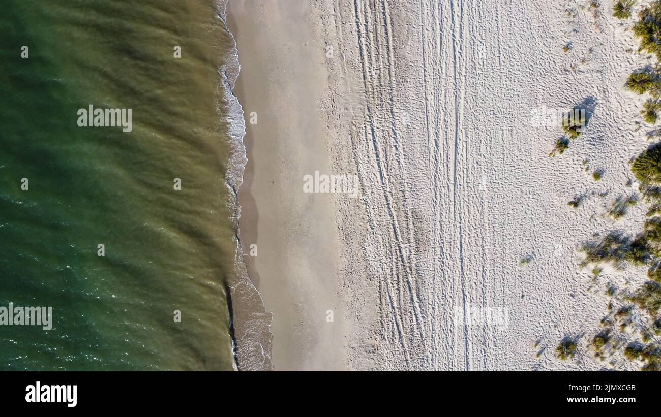 Aerial view sky beautiful seashore hi-res stock photography and images ...