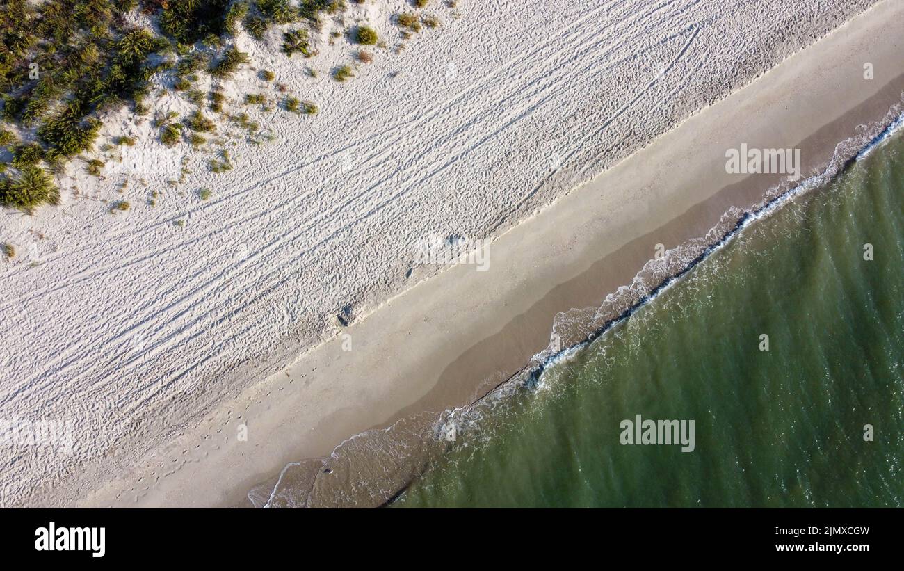 Filming from the drone hi-res stock photography and images - Alamy