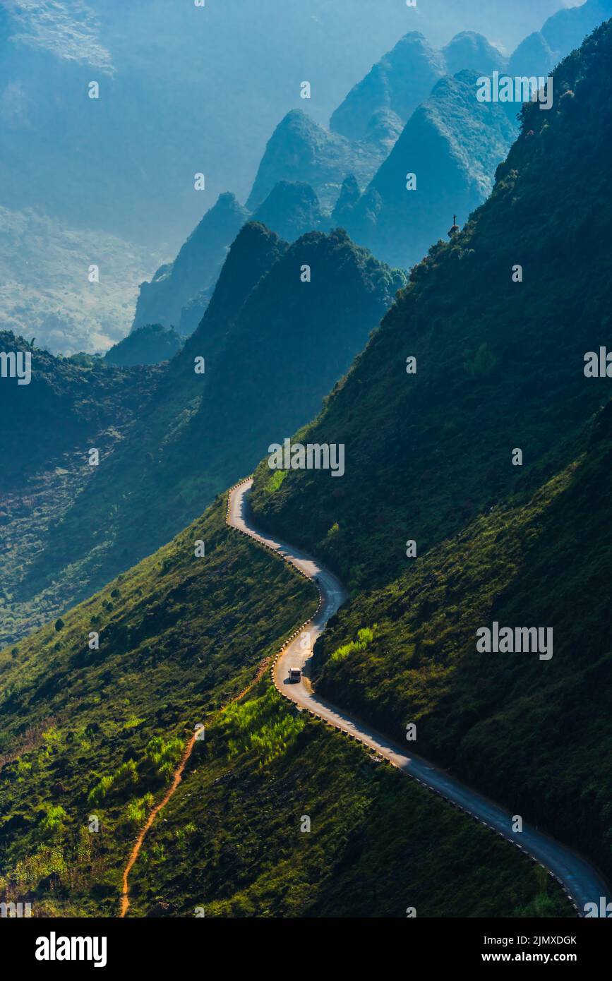 Ha giang sightseeing hi-res stock photography and images - Alamy