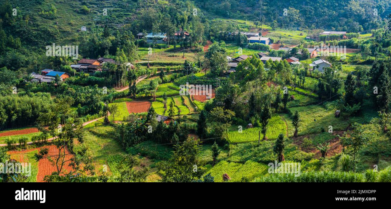 Ha giang sightseeing hi-res stock photography and images - Alamy