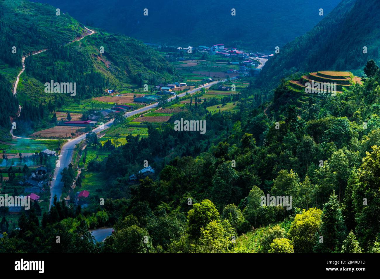 Ha giang sightseeing hi-res stock photography and images - Alamy