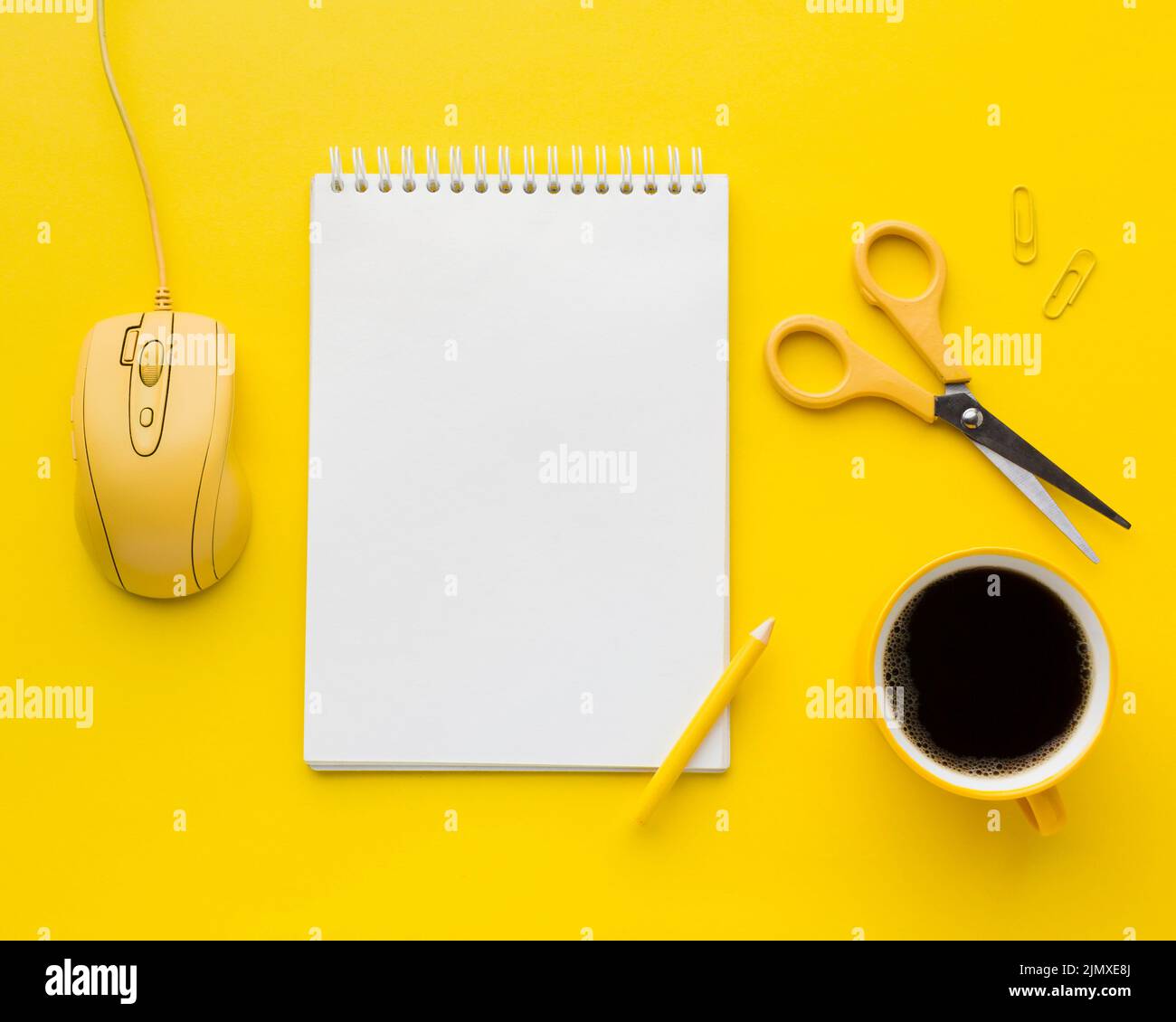 Workplace notepad keyboard mouse hi-res stock photography and images ...