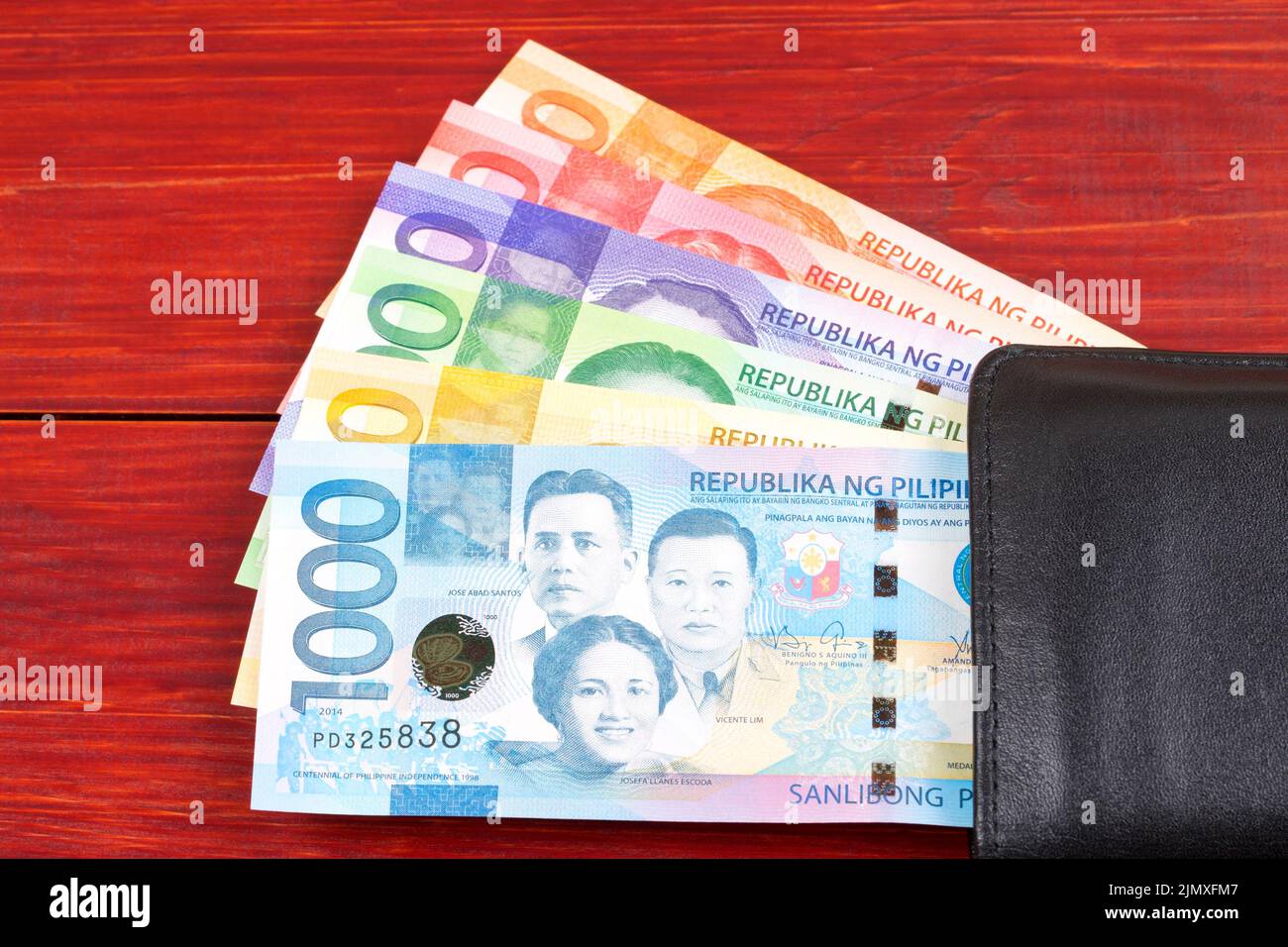 Philippine currency hi-res stock photography and images - Alamy