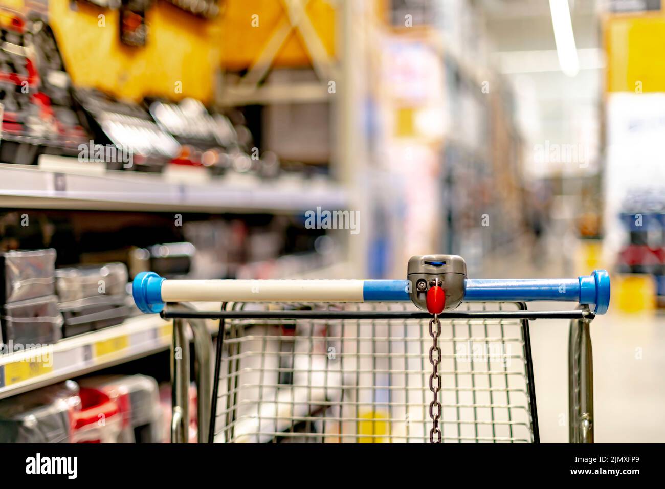 Best hardware store hi-res stock photography and images - Alamy