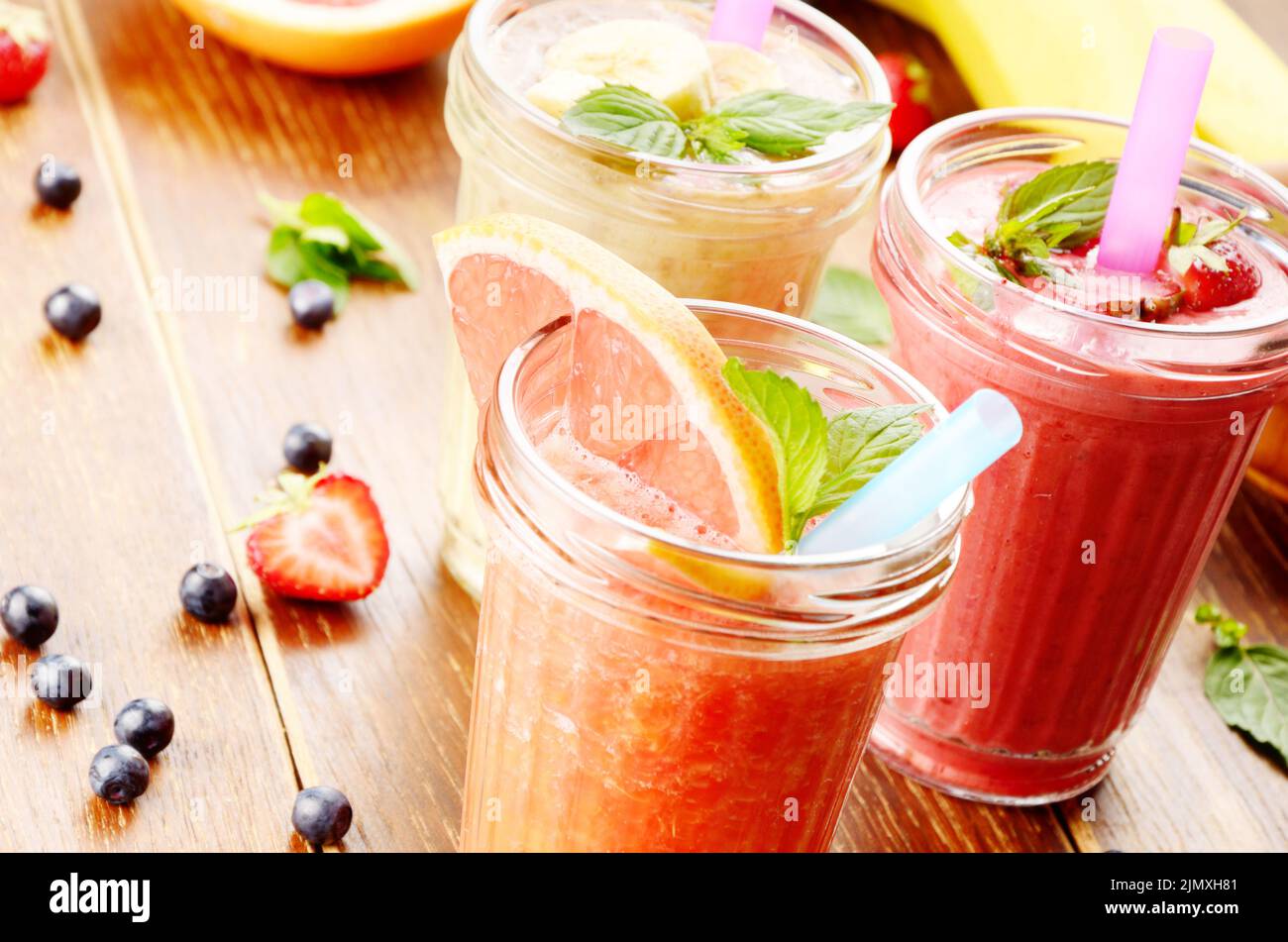 Grapefruit strawberry and banana smoothie Stock Photo - Alamy
