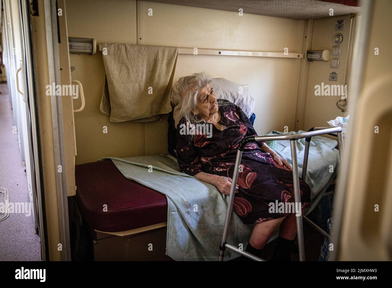 Old ukrainian lady hi-res stock photography and images - Alamy