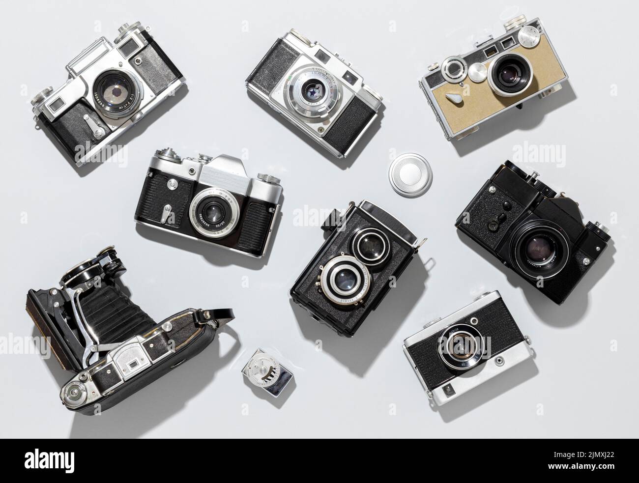 Vintage cameras arrangement Stock Photo - Alamy