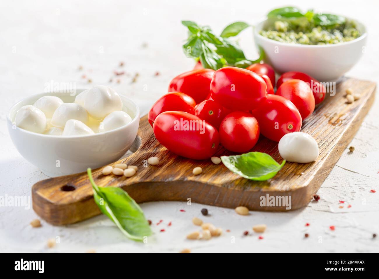Caprese salad ingredients Stock Photo - Alamy