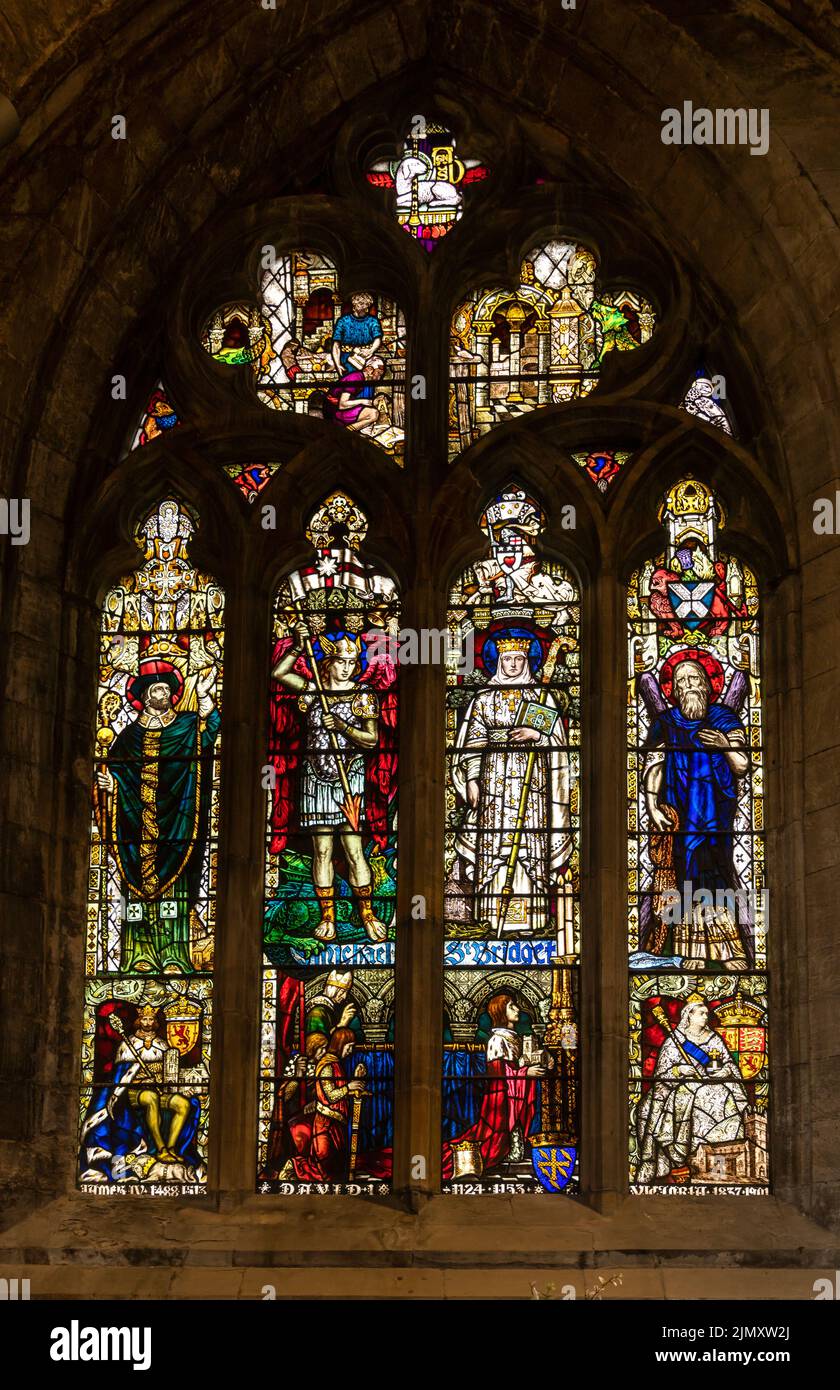 St michaels parish church linlithgow hi-res stock photography and ...