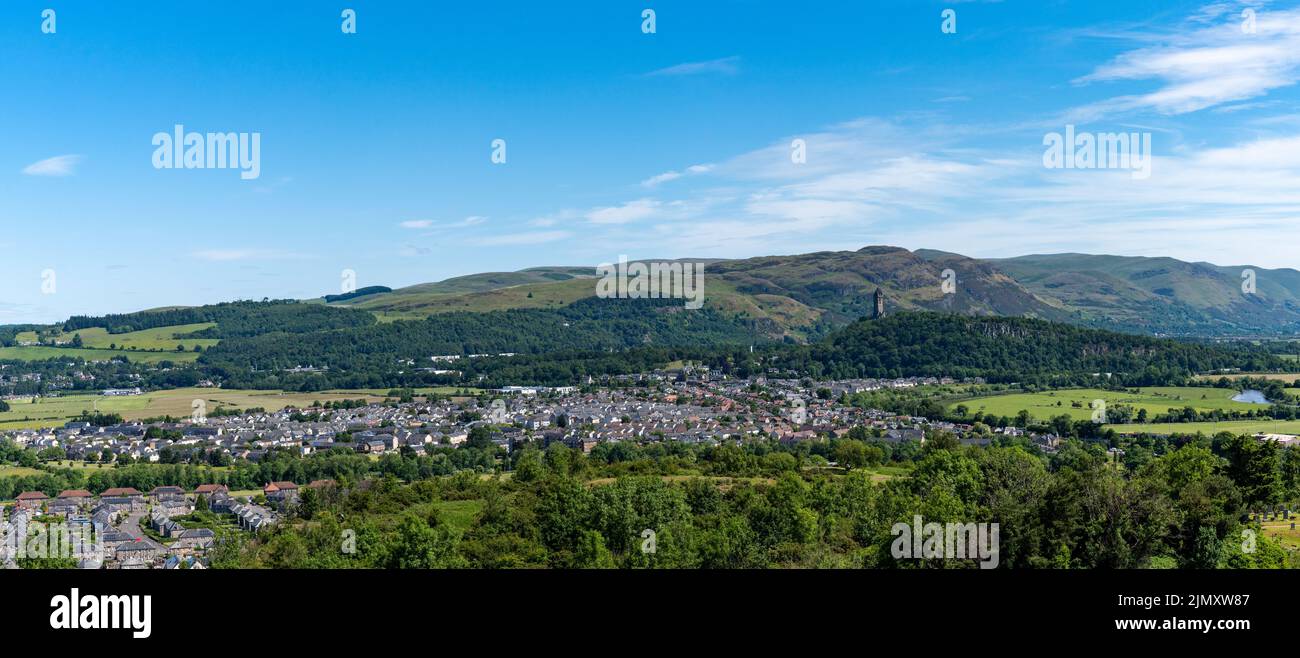 Stirling scotland cityscape hi-res stock photography and images - Alamy