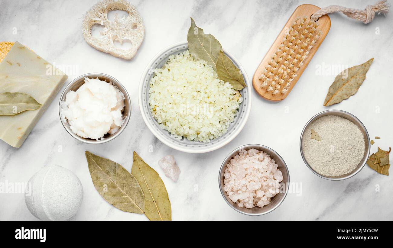 Homemade remedy with leaves flat lay Stock Photo - Alamy