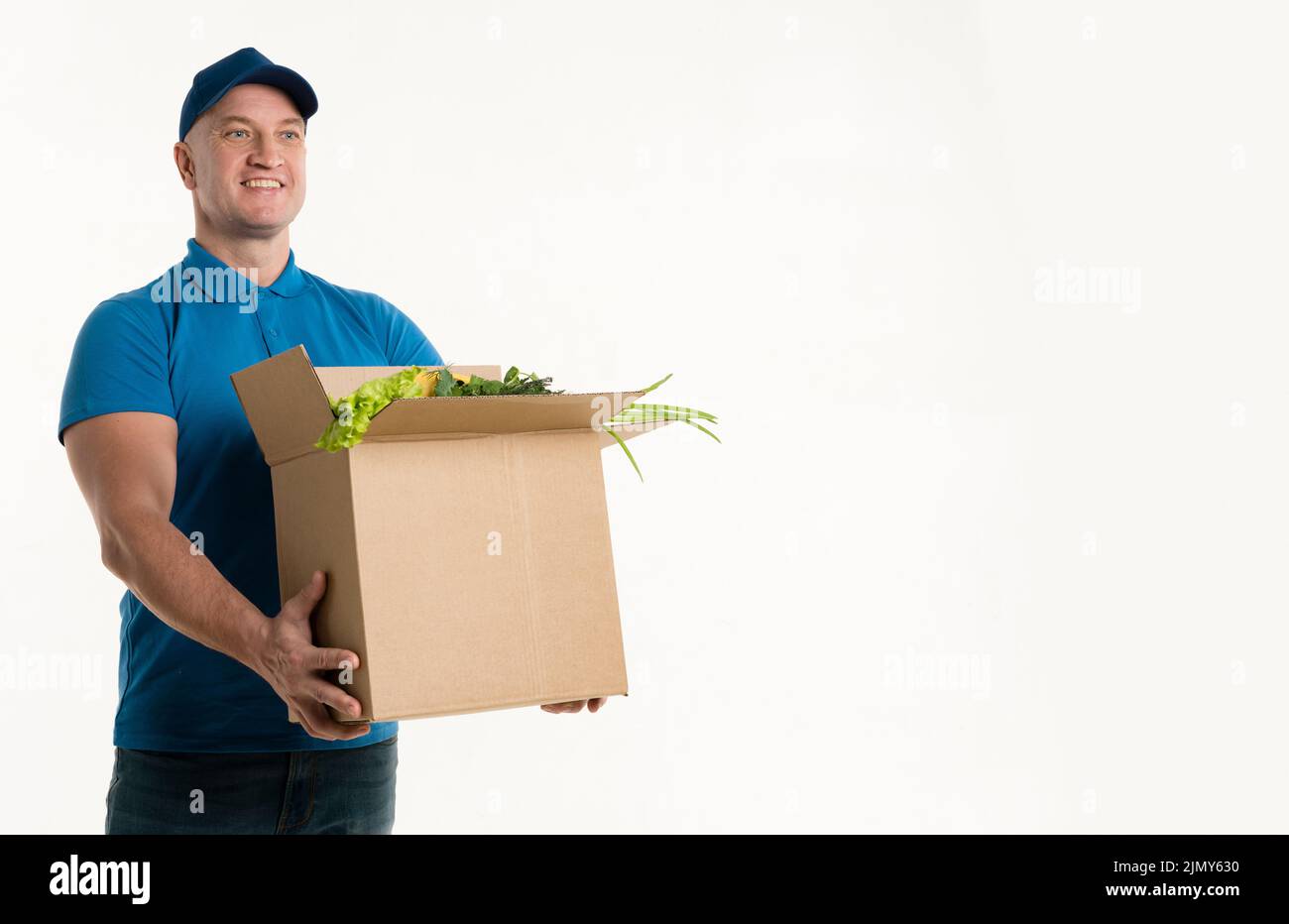 Grocery delivery man hi-res stock photography and images - Alamy