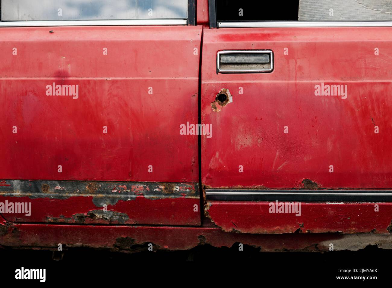 Bullet holes on car hi-res stock photography and images - Alamy