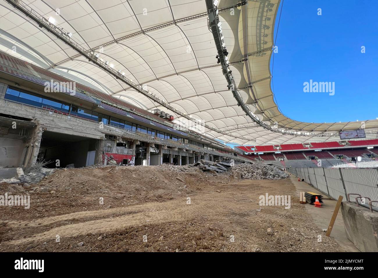 Stuttgart, Deutschland. 07th Aug, 2022. Construction site, main ...