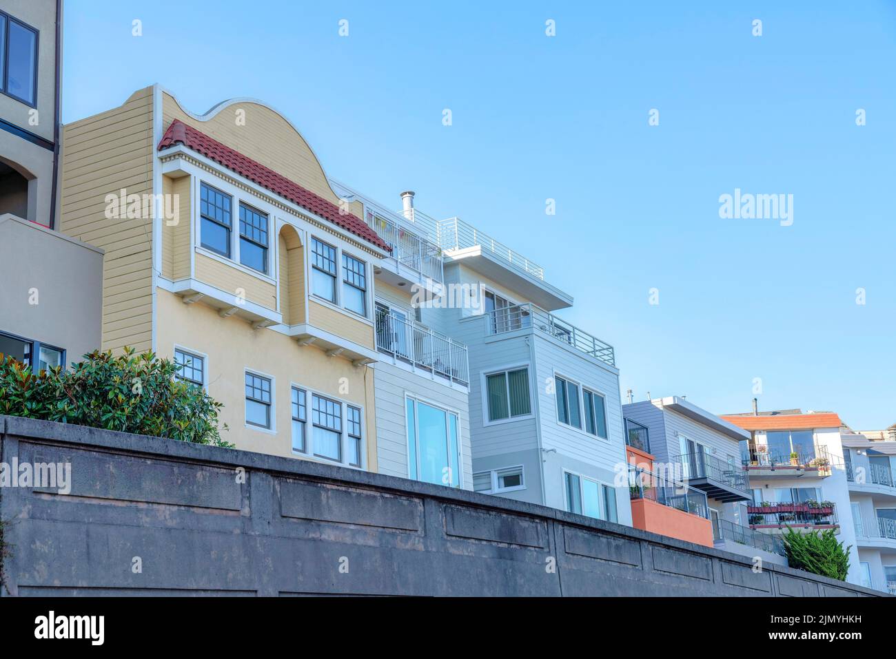 Traditional houses in a row at San Francisco, California. Side view of ...