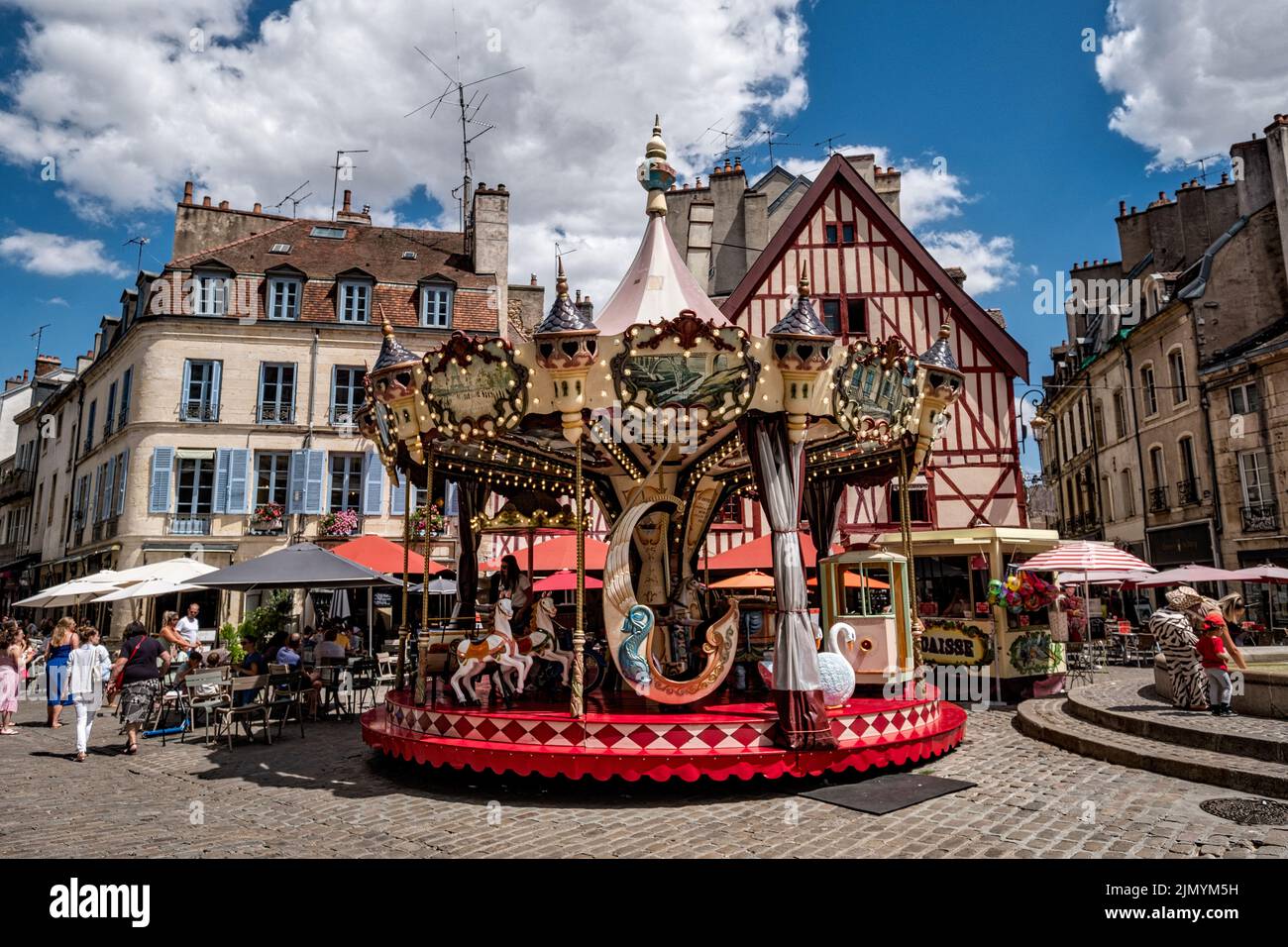 Interior notre dame de dijon hi-res stock photography and images - Alamy